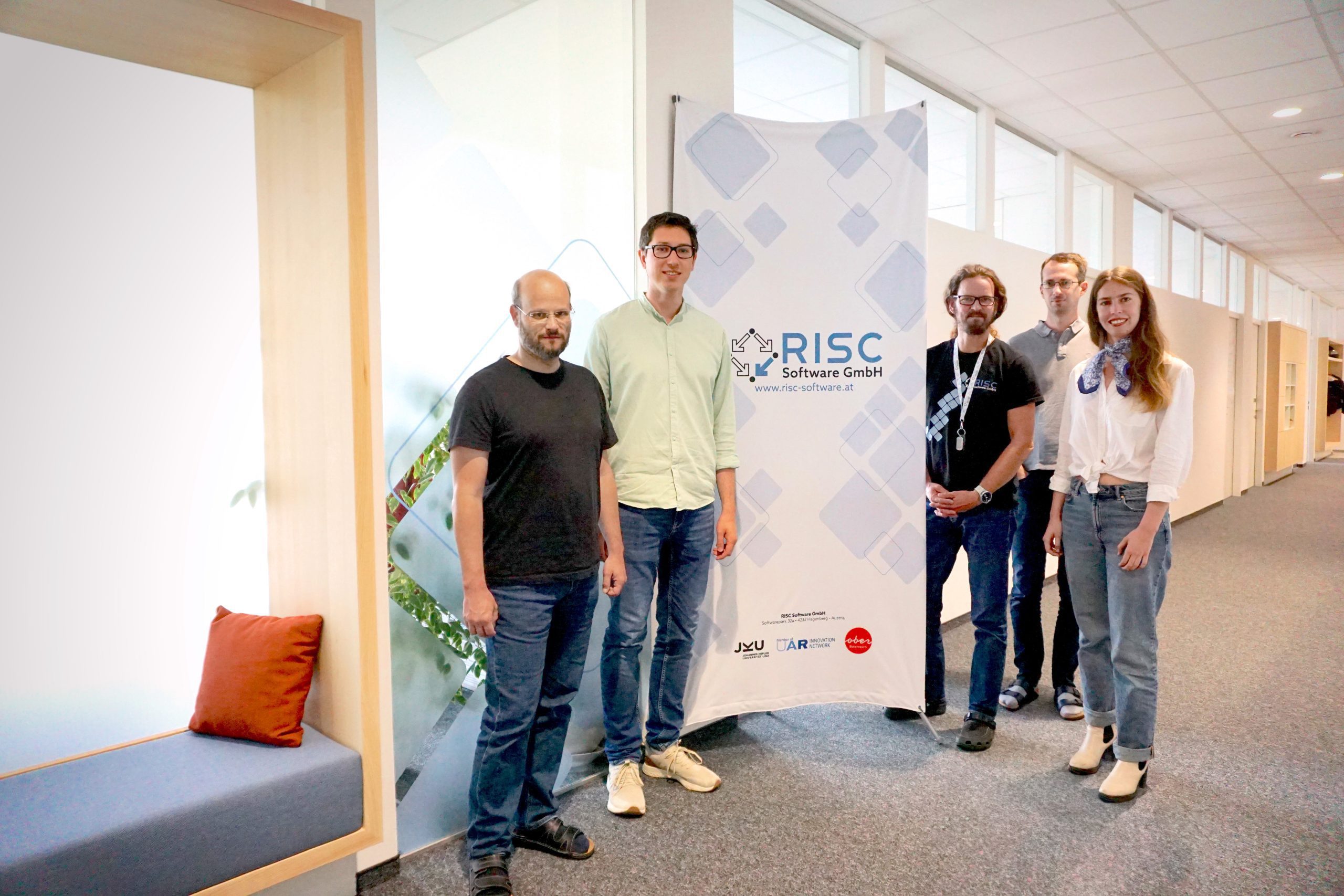 Projektstart: QML4Med – Fusion von Quantum Computing und Machine Learning in der Medizin - RISC ...